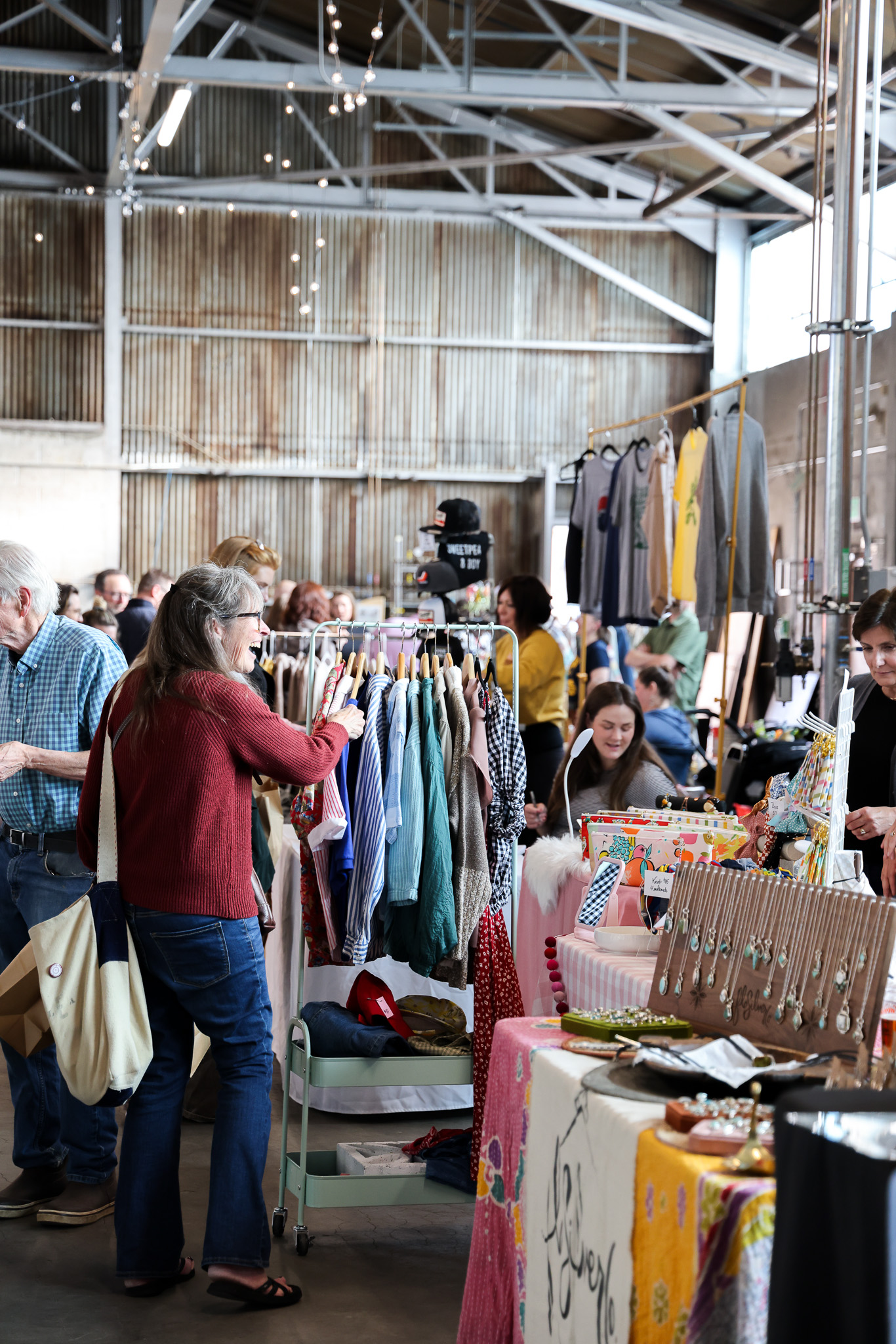 September 19th: Brewery District Makers Market - 7 Seas Brewing